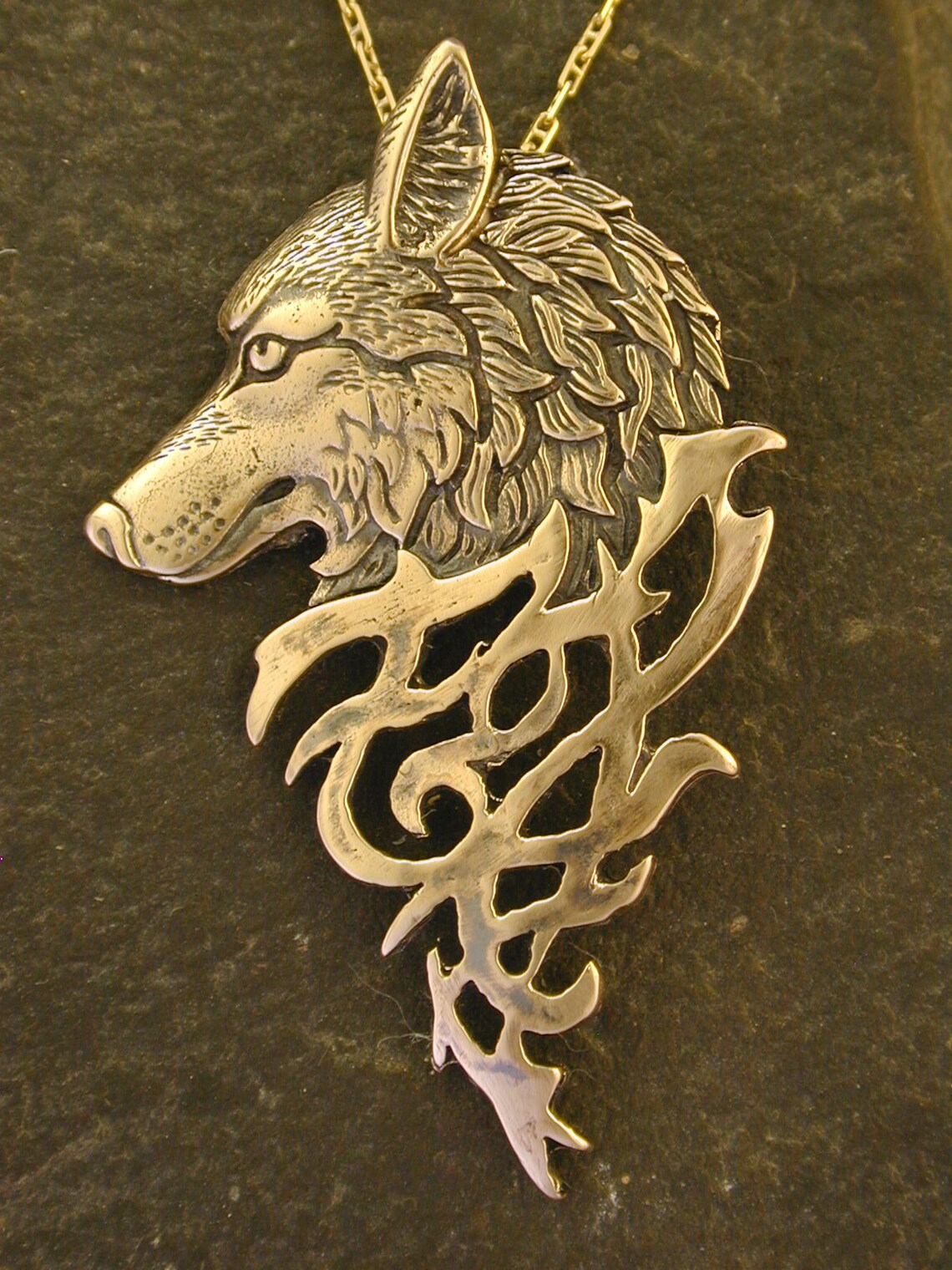 14K Gold Wolf Head Pendant on A14k Gold Chain - Etsy UK