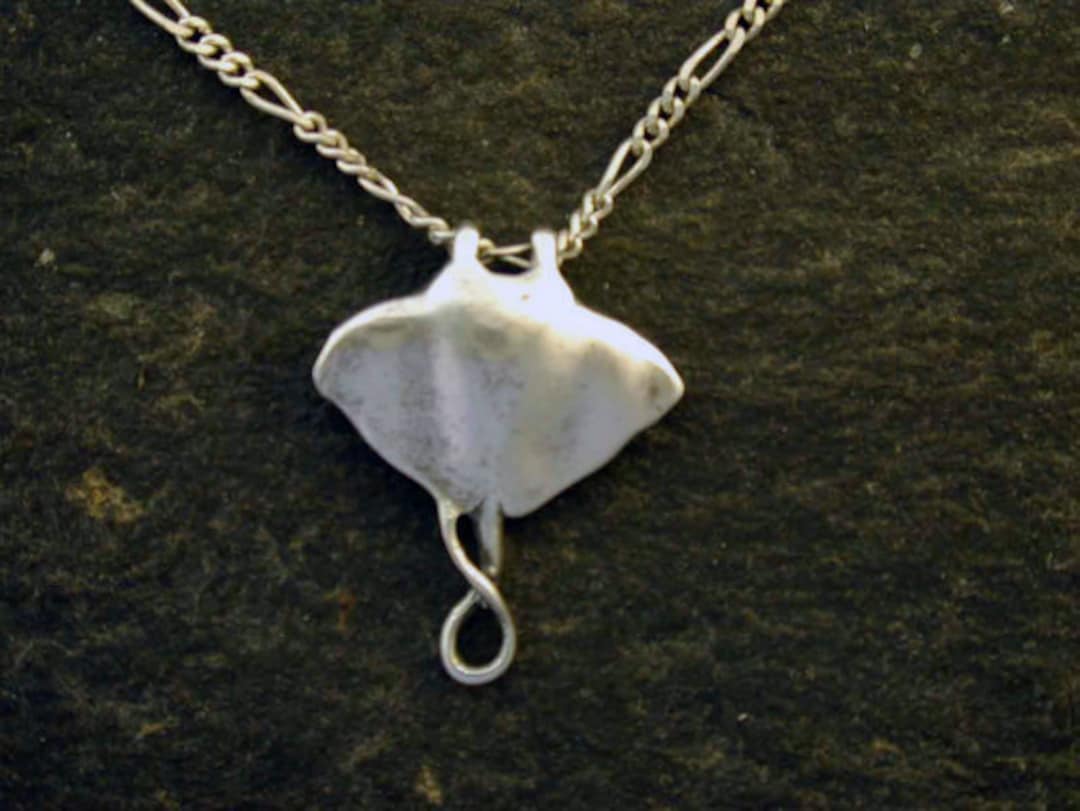 Sterling Silver Manta Ray Pendant on a Sterling Silver Chain - Etsy