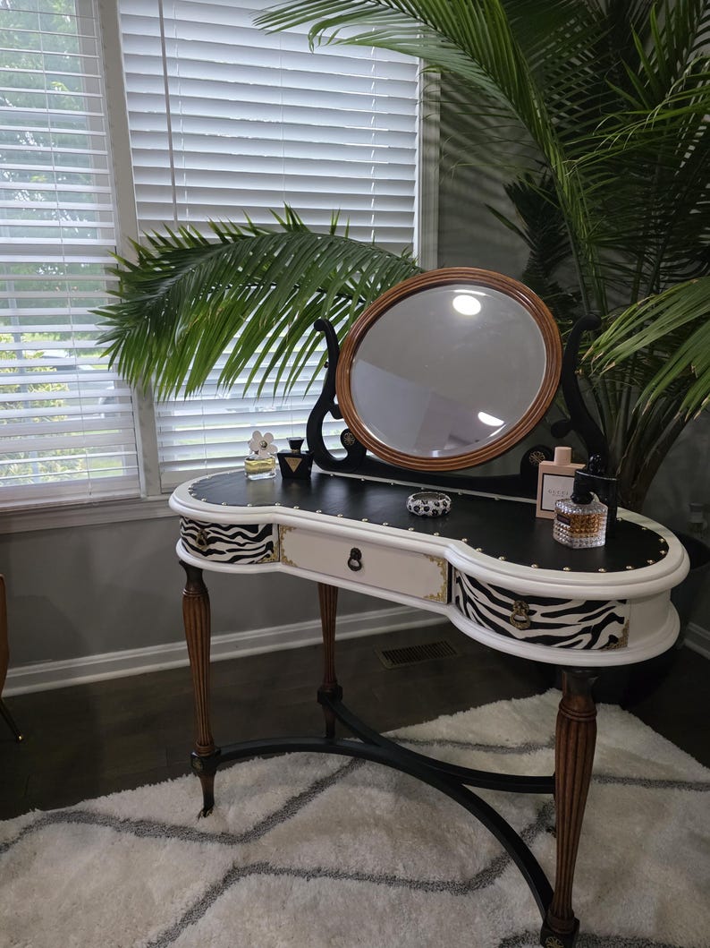 Beautiful Black , White and Mahogany Zebra / Tiger Print Couture ...