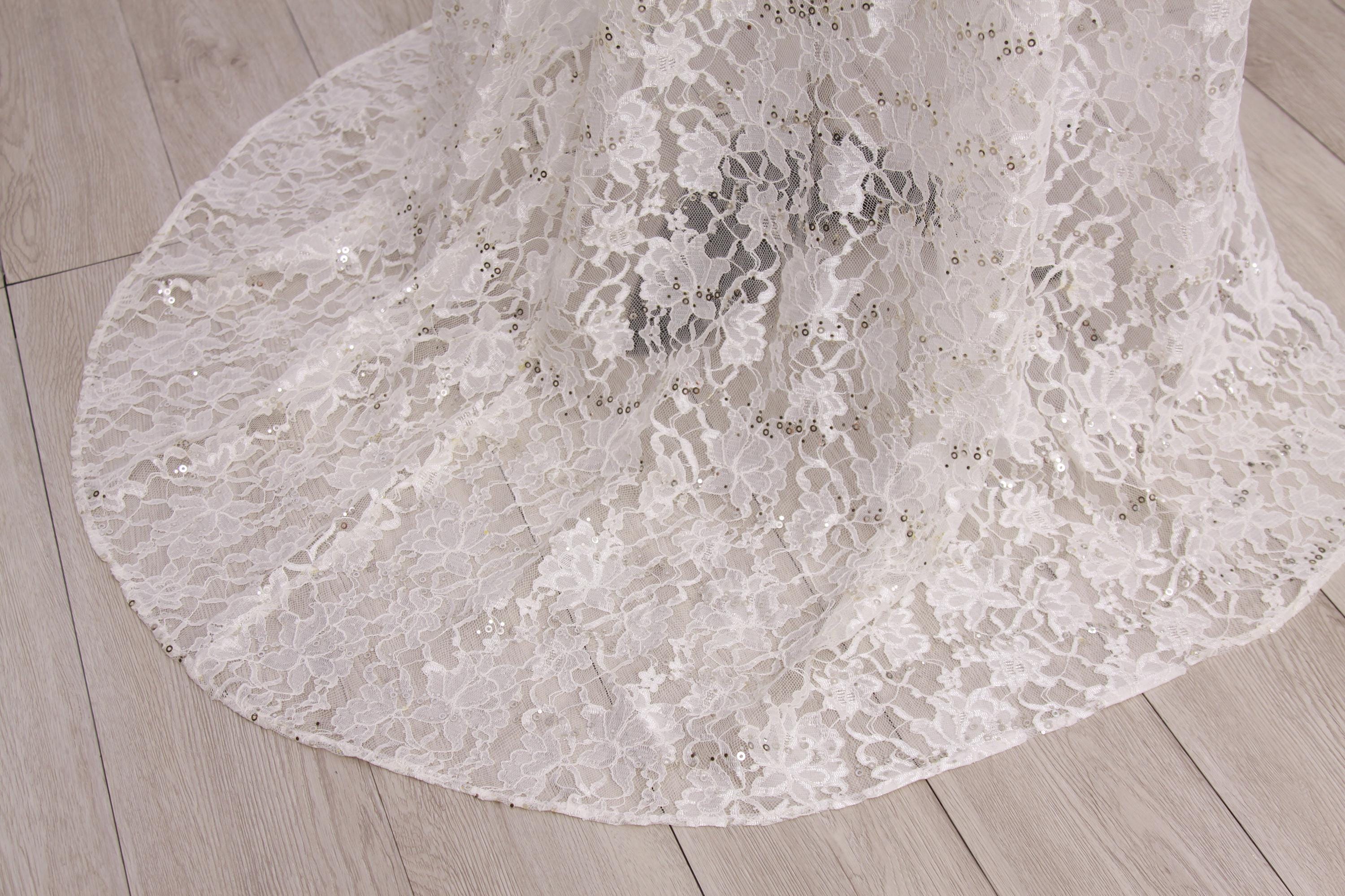 Classic Capulet Wedding Cape With Hood. Ivory Gothic Bridal Cloak ...