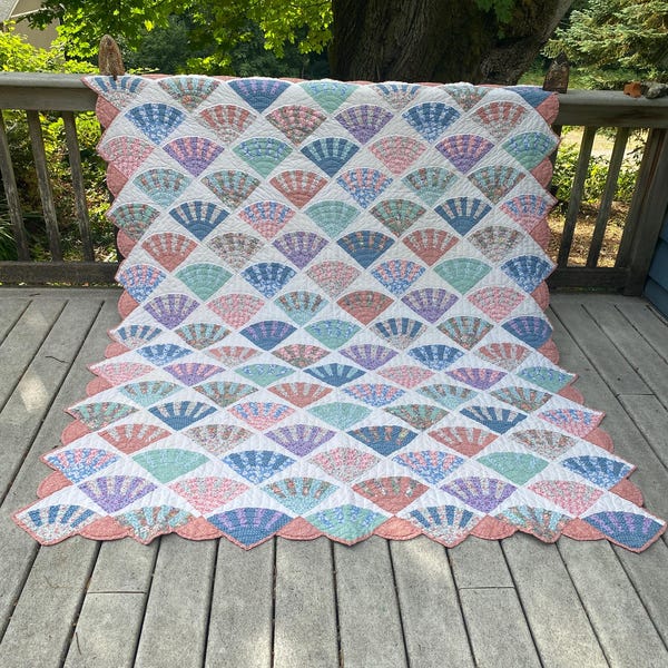 Vintage Fan Quilt - Etsy