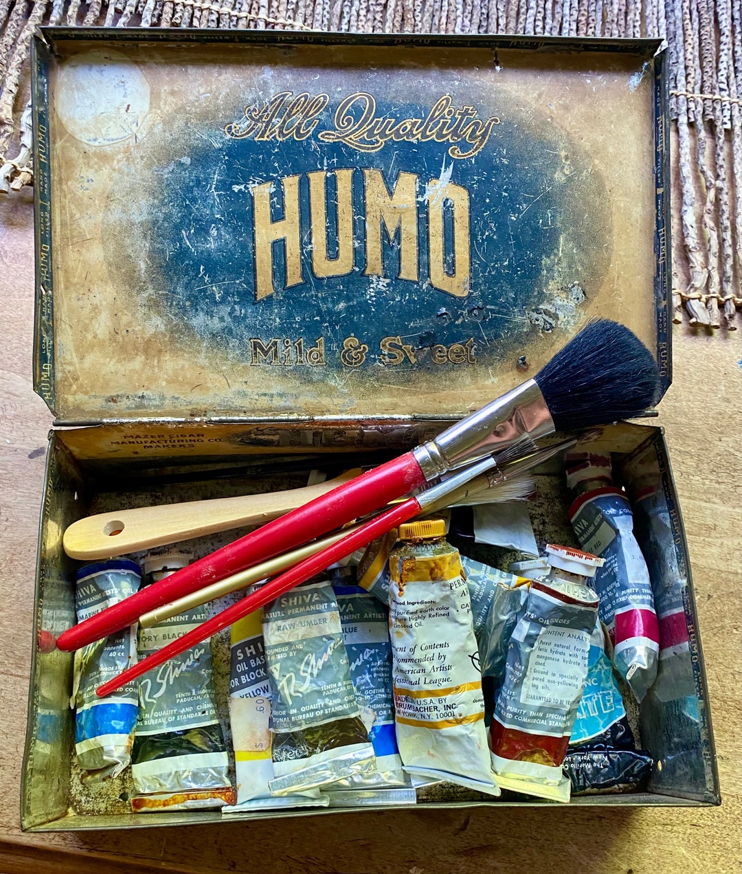 Vintage Lot of Oil Paints With Brushes in Old Tin Humo Cigar Tin Box 12 ...