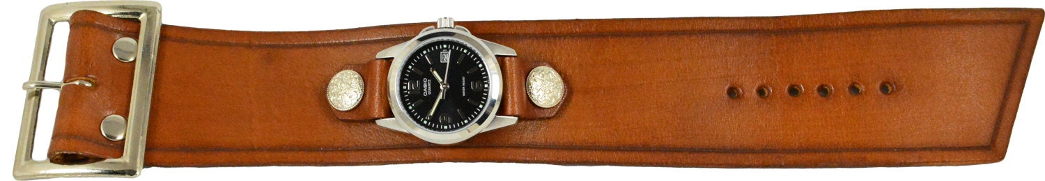 Womens Leather Cuff Watch - Retro 70's - Etsy UK