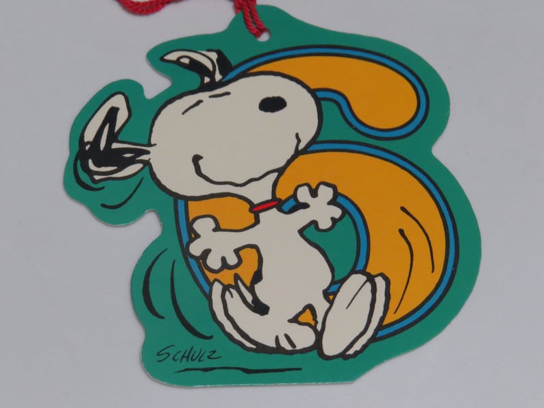 One Large Vintage Hallmark Snoopy Gift Tag Unused 6 Years Old and More ...