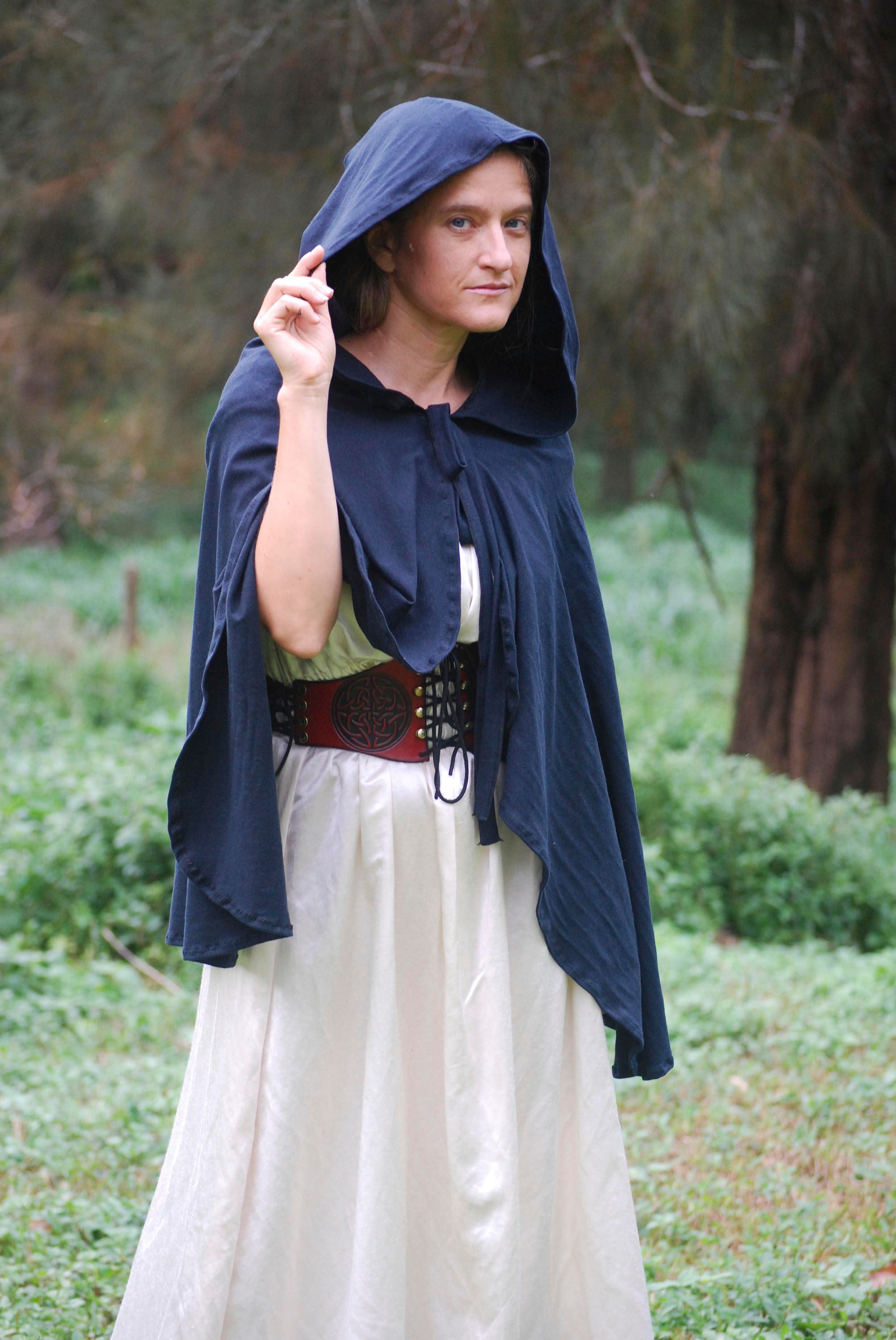 Black Hooded Cape Cloak Halloween Costume Vampire | Etsy