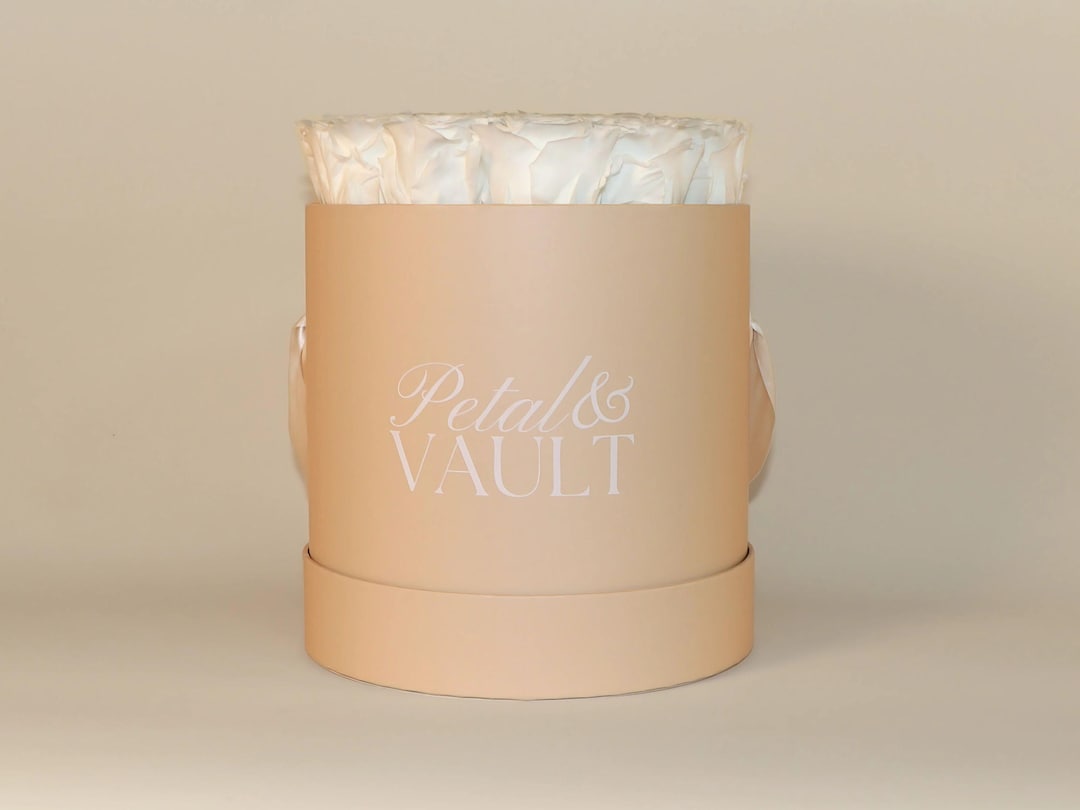 Ivory Preserved Rose Arrangement in Hat Box: Lasting Floral Gift - Etsy