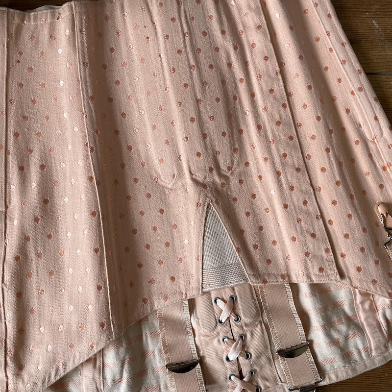 Louis Girdles - Etsy Canada