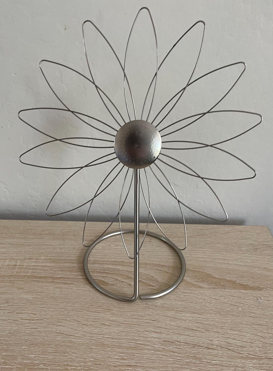 Handcrafted Wire Daisy Photo & Memo Holder – Minimalist Modern Flower ...