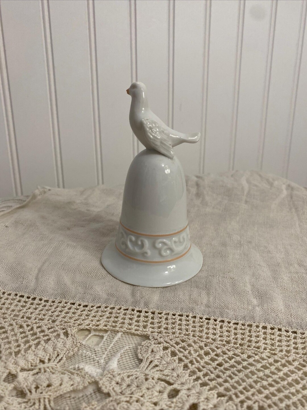 Vintage Avon Bell From the Collection - Etsy