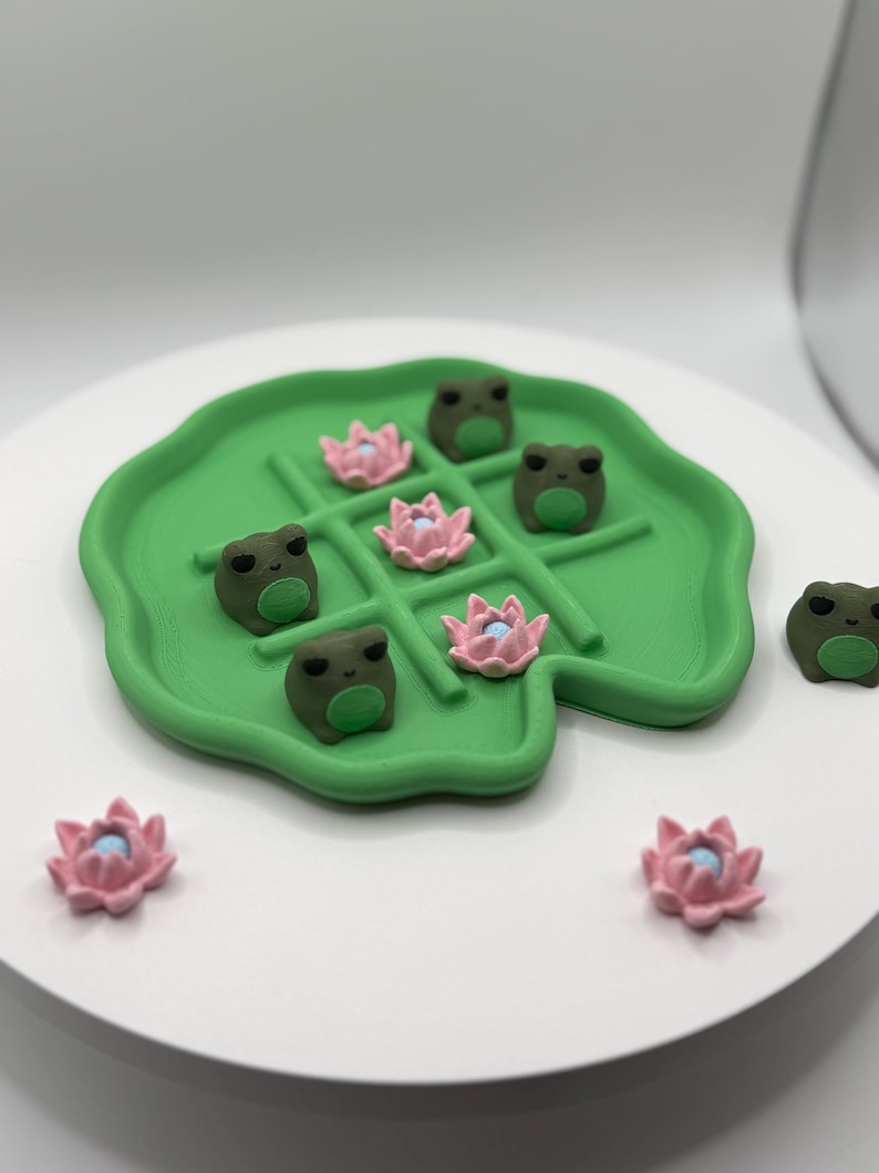 3D Printed Lilypad / Frogs / Flowers Tic Tac Toe Board - Etsy