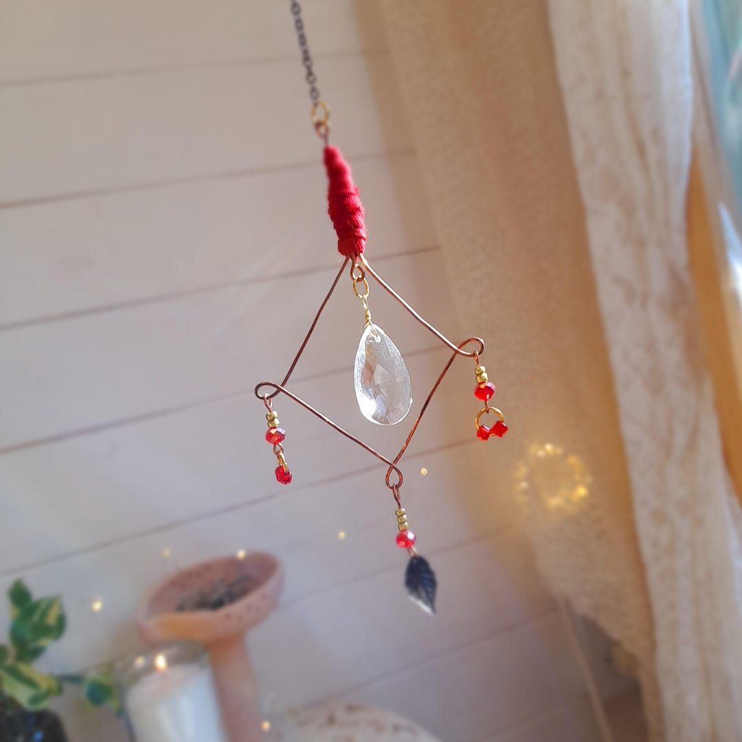 Red Star Charm, Handmade Mini Crystal Suncatcher for Window Décor, Boho ...