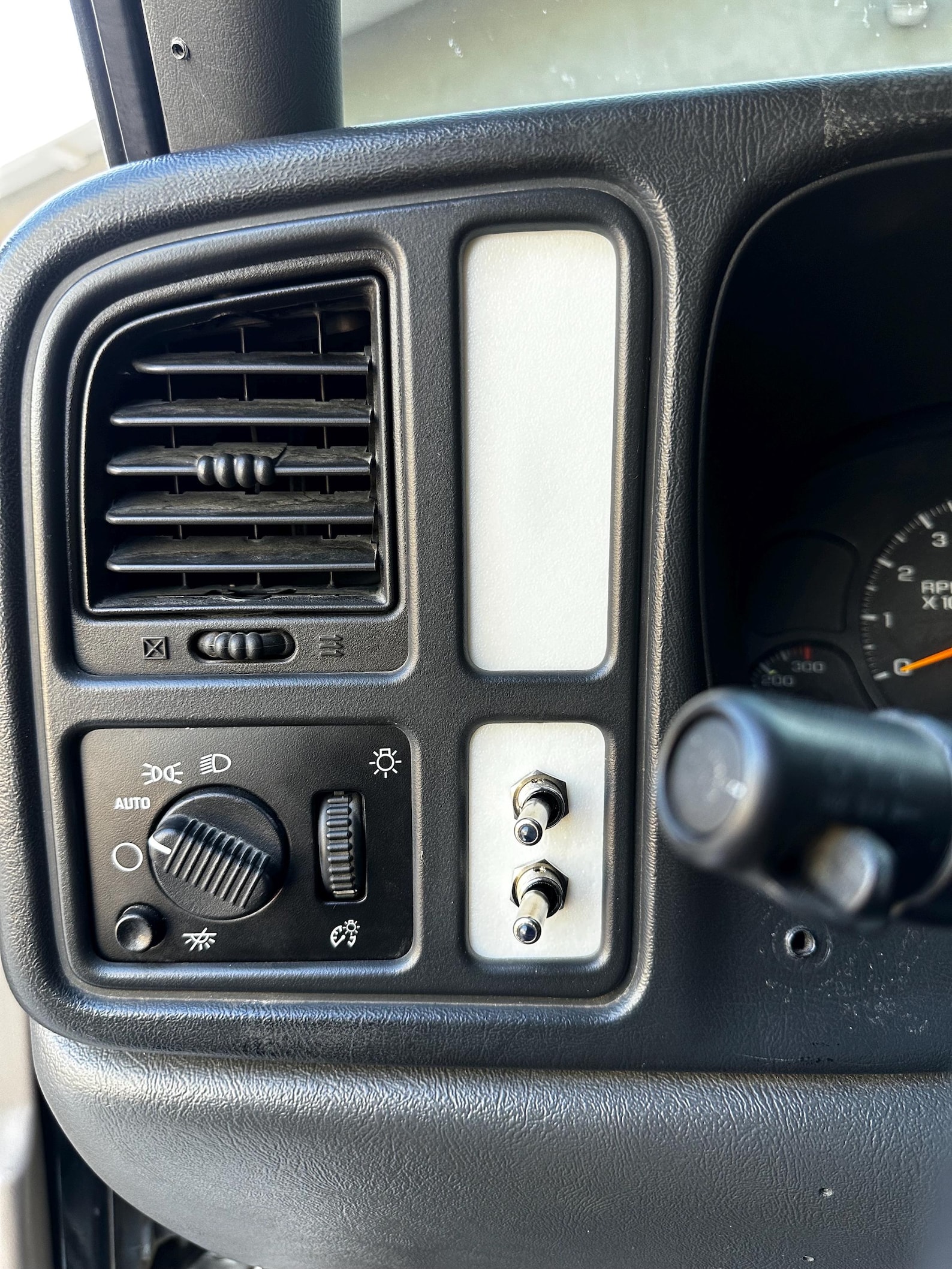 Chevy Silverado / Sierra / Tahoe / Suburban GMT800 Panel / Cubby / Slot ...