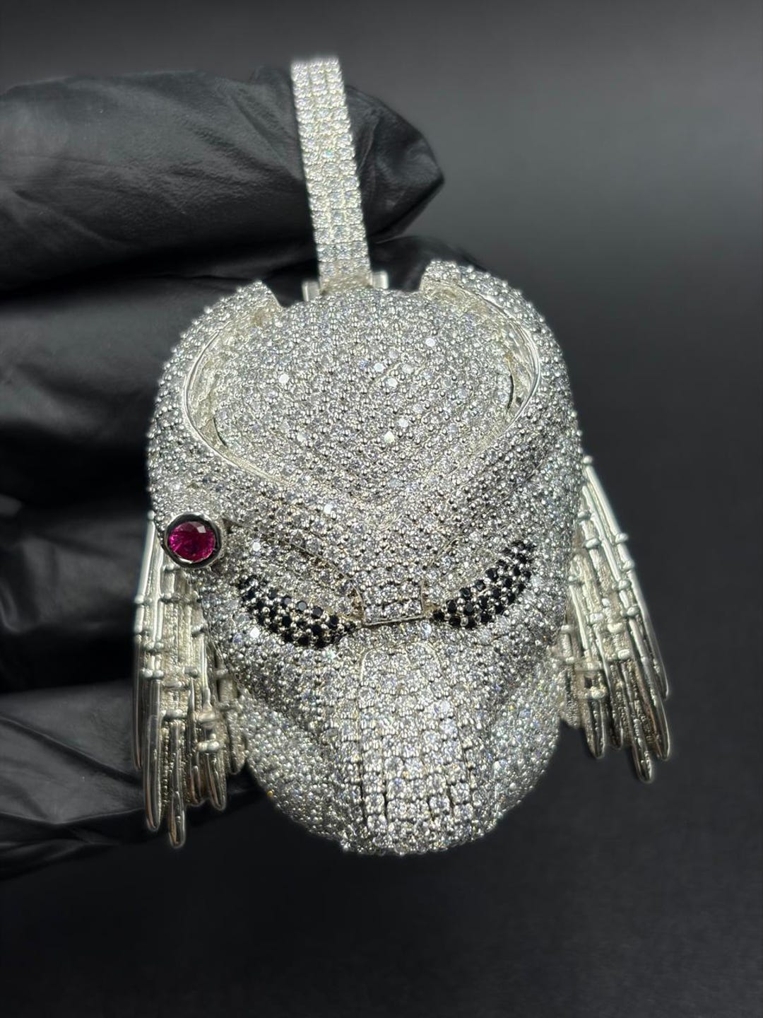 Iced Out Predator Mask Pendant, Moissanite Alien Hunter, Hip Hop ...