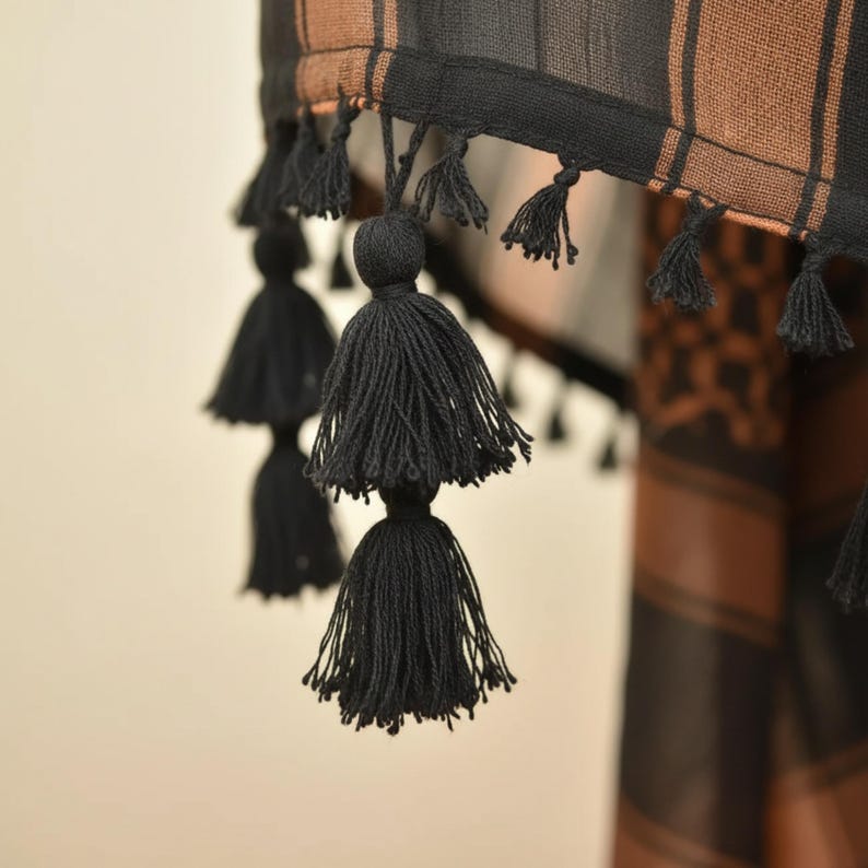 Black Tan Keffiyeh Scarf 48x48 Lightweight Shemagh With Tassels ...