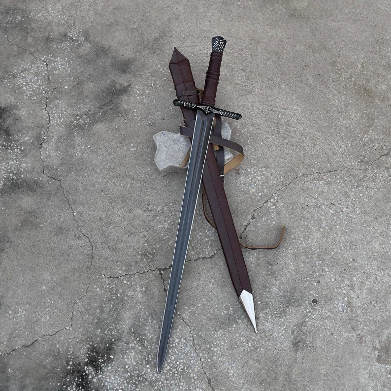 Hand-forged Carbon Steel Viking Longsword: Leather Scabbard, Cosplay ...