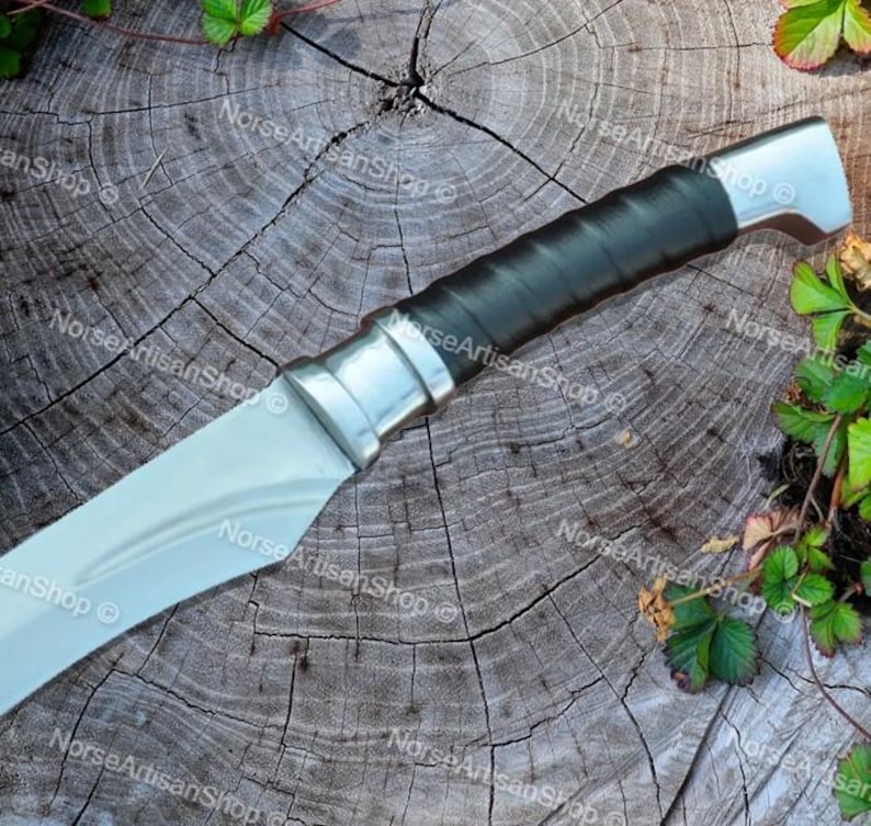 Hand-forged Scimitar Style Sword: Carbon Steel Blade, Rosewood Handle ...