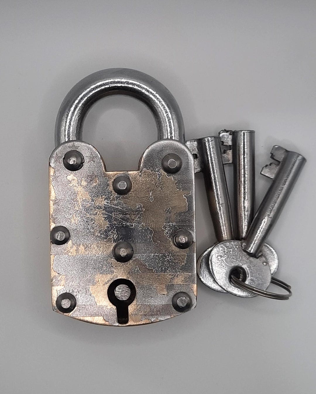 Handmade Rustic Iron Padlock: 5-lever Lock With Skeleton Keys - Etsy