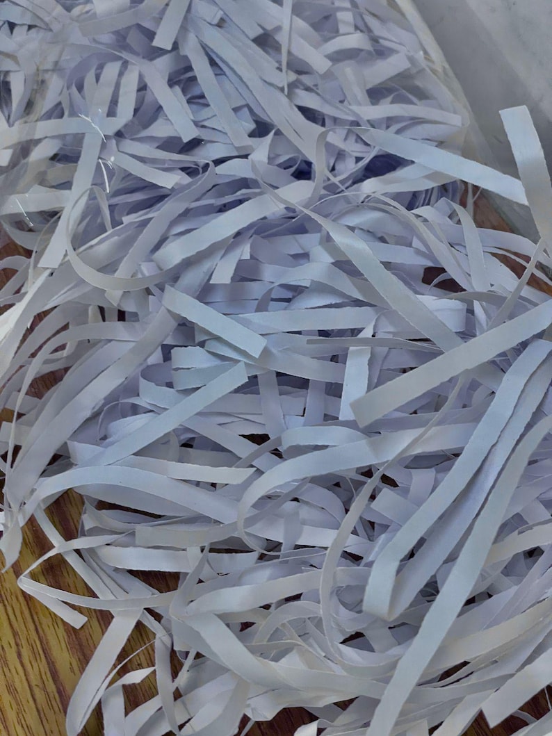 White Shredded Paper for Gift Packaging, 200g, Premium Gift Box Filler ...