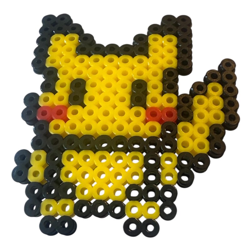 Pikachu Perler - Etsy
