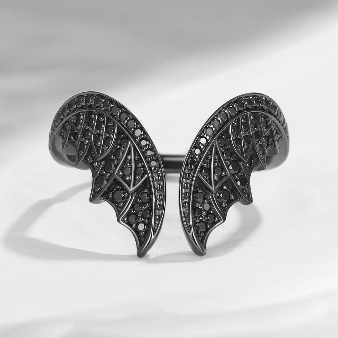 Gothic Bat Wings Ring Wing Ring Skull Claw Sterling Silver Hand Jewelry ...