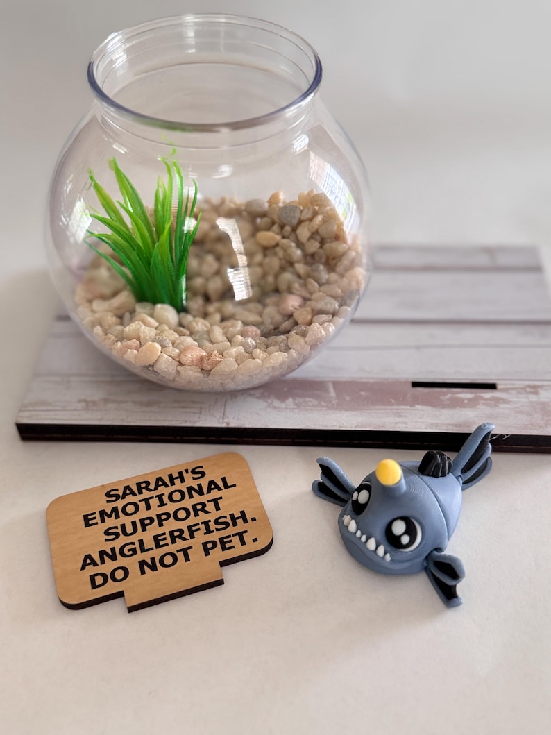 Desktop AQUARIUM, Desktop Toys, Cubicle Gifts, Goldfish, Anglerfish ...