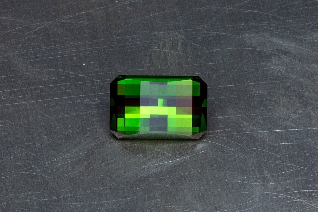 Chromium YAG Yttrium Aluminum Garnet Lab Created Chrome Green and ... Chromium YAG Yttrium Aluminum Garnet Lab Created Chrome Green and ...