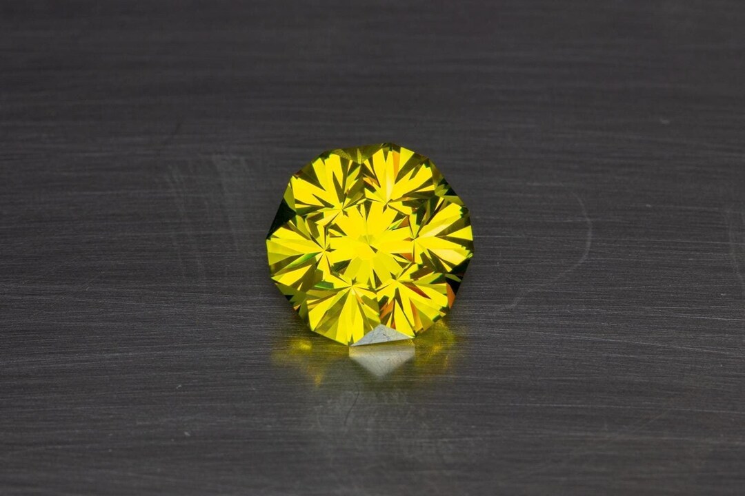 Golden Yellow Laser YAG Yttrium Aluminum Garnet Lab Created Gnome's ...