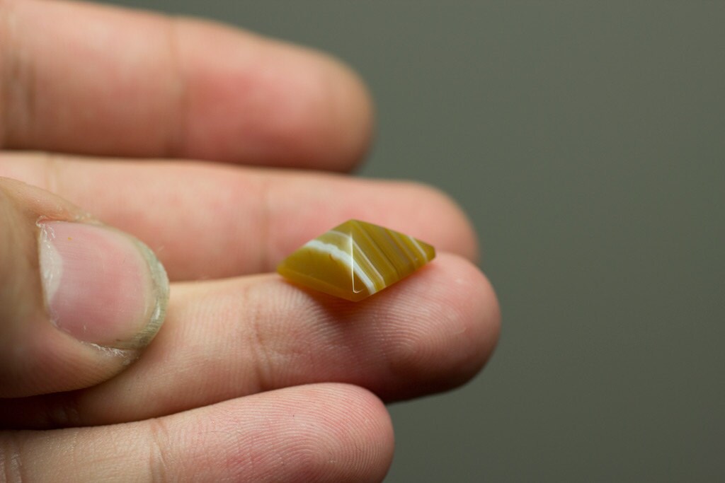 Golden Banded Agate Loose Natural and Untreated Square Pyramid | Etsy