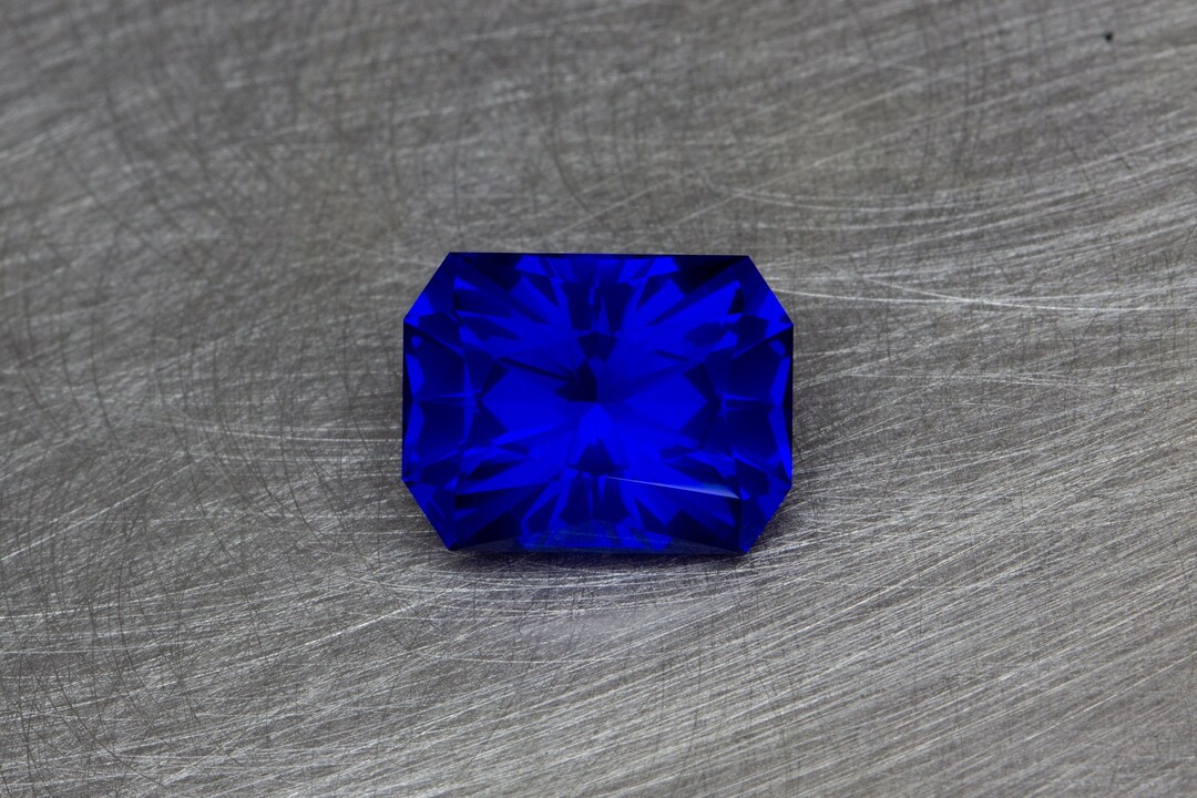 Blue UV Reactive Nanosital With Purple Fluorescence Loose Man Made ...