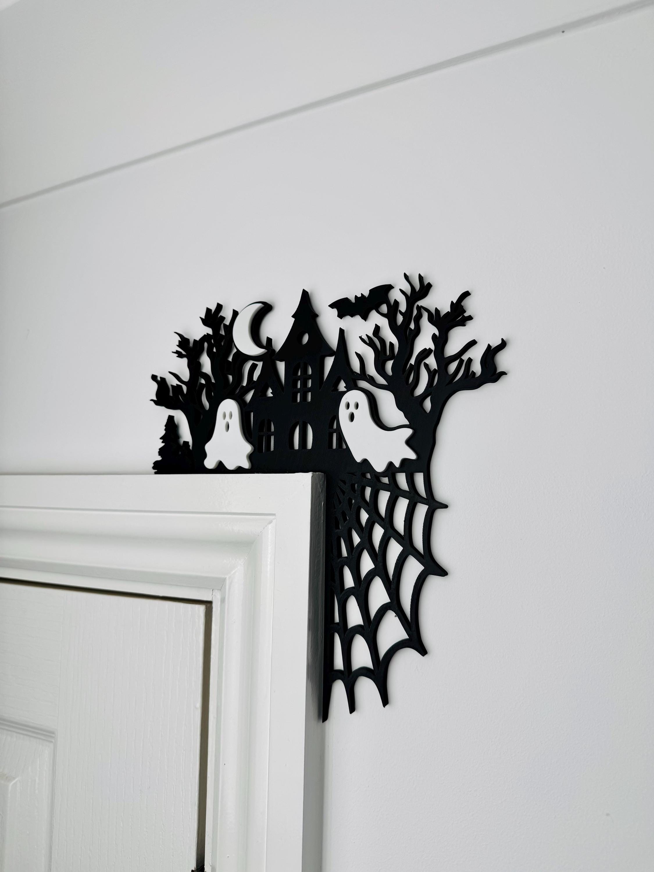 Halloween Scene Door Corner, Spider Web, Spooky Door Corner Sign ...