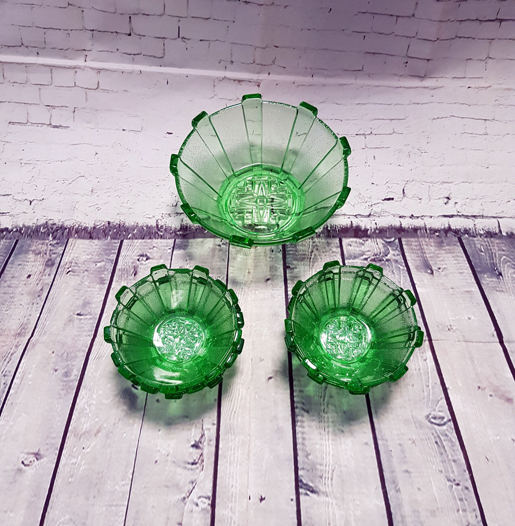 Original Art Deco Green Glass Dessertfruit Bowl Set Etsy