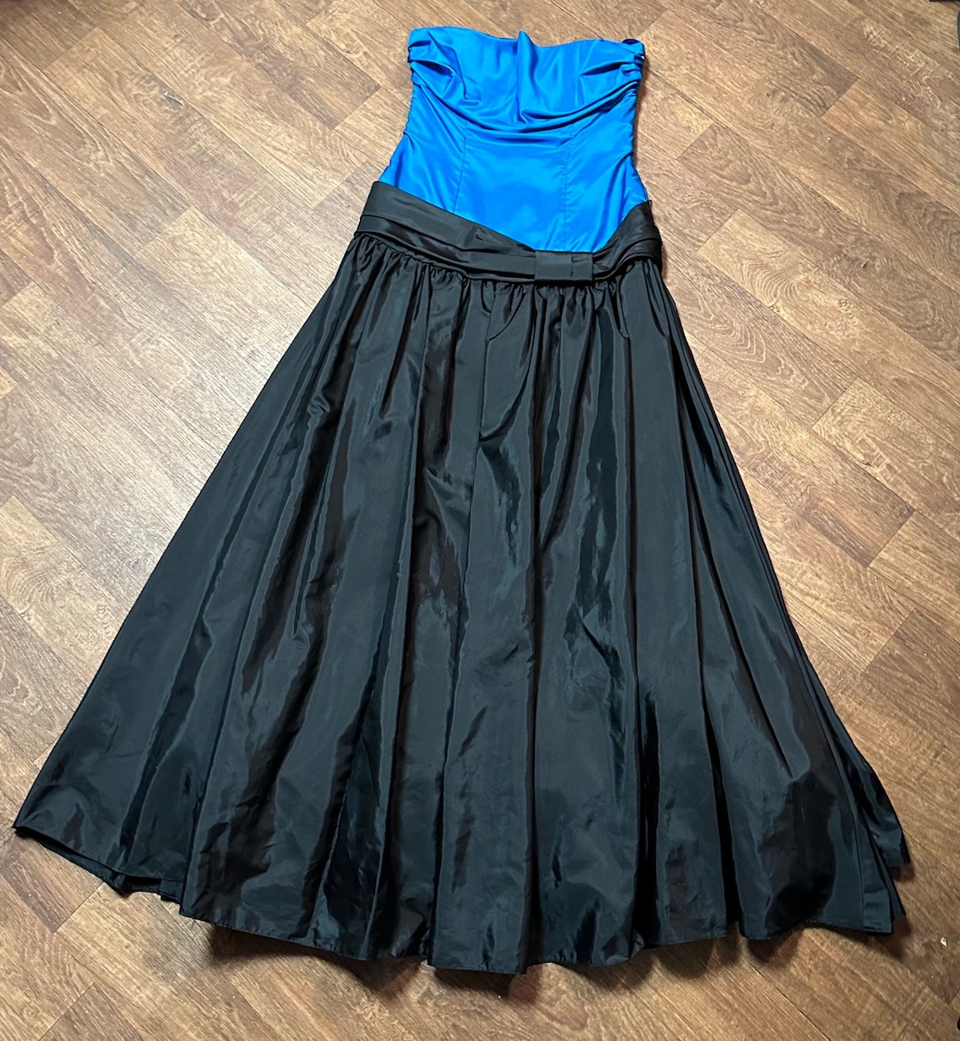 Vintage Dress 1970s Vintage Jean Allen Taffeta Prom/evening Gown Size 8 ...
