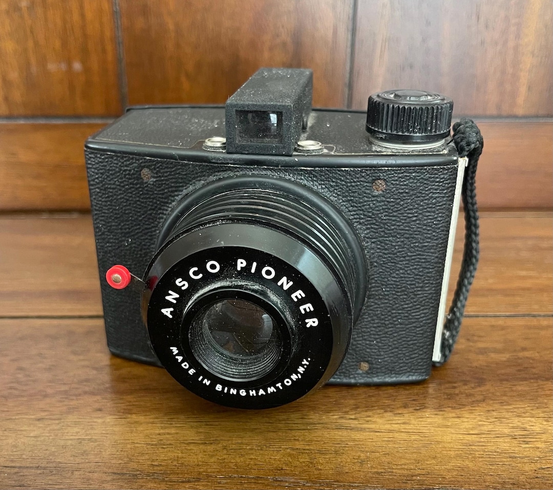 Ansco Pioneer Vintage Camera - Classic 1940s Display Piece - Etsy