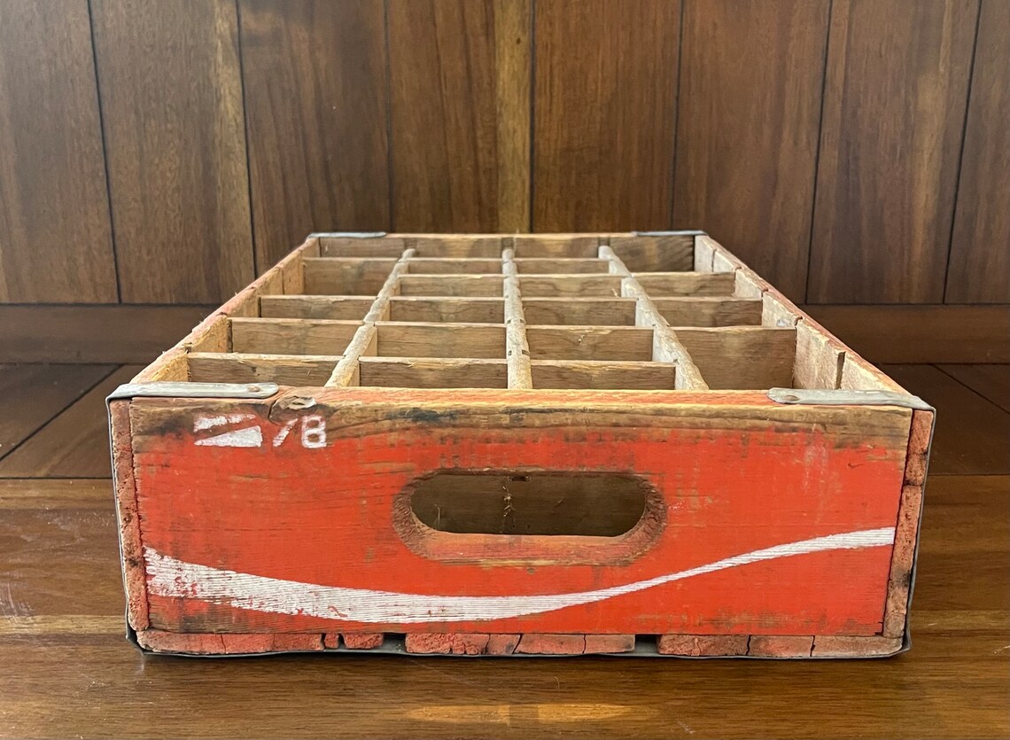Red Coca Cola Crate Vintage Crate Shabby Chic Antique Rustic Decor - Etsy