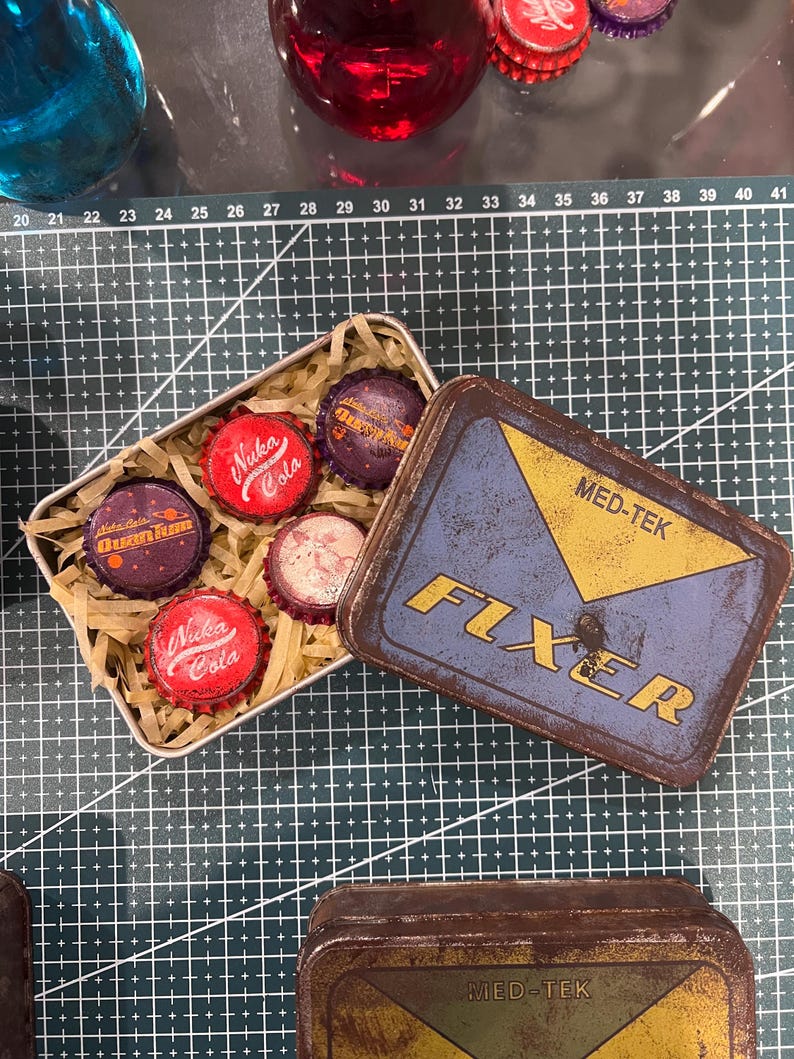 Fallout FIXER Tin + Bottle Caps - Etsy