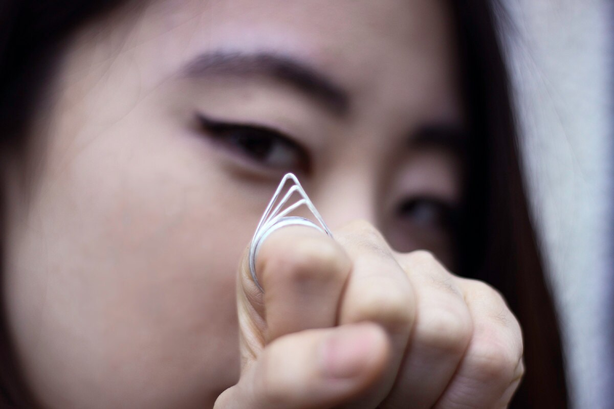 Anillo minimalista en plata de ley Anillo Geométrico Geometric Ring ...