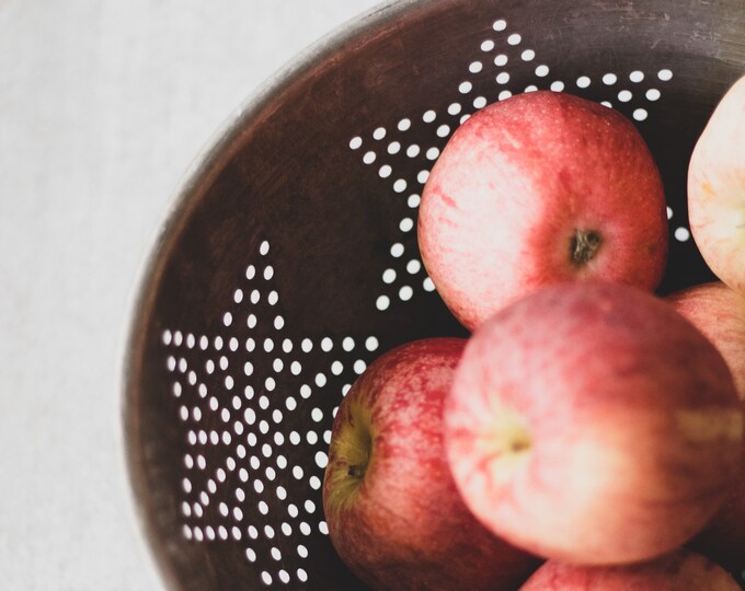 Vintage Metal Colander With Star Cutouts Aluminum Colander Rustic ...