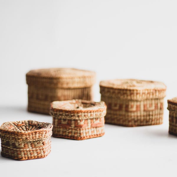 Small Basket With Lid - Etsy