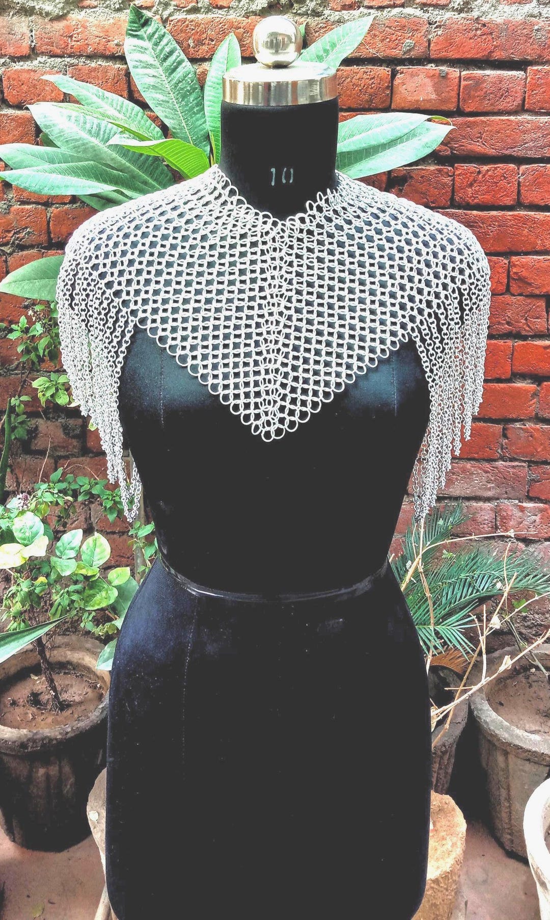 Medieval Chainmail Shoulder Cape | Handmade Chainmaille Mantle for LARP ...