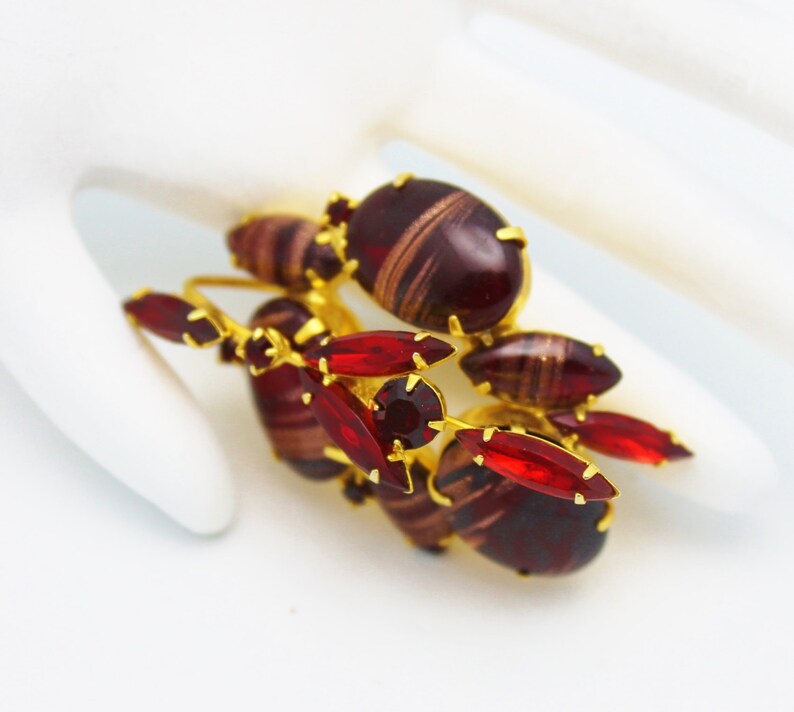 Vintage Red and Gold Art Glass Brooch - Etsy