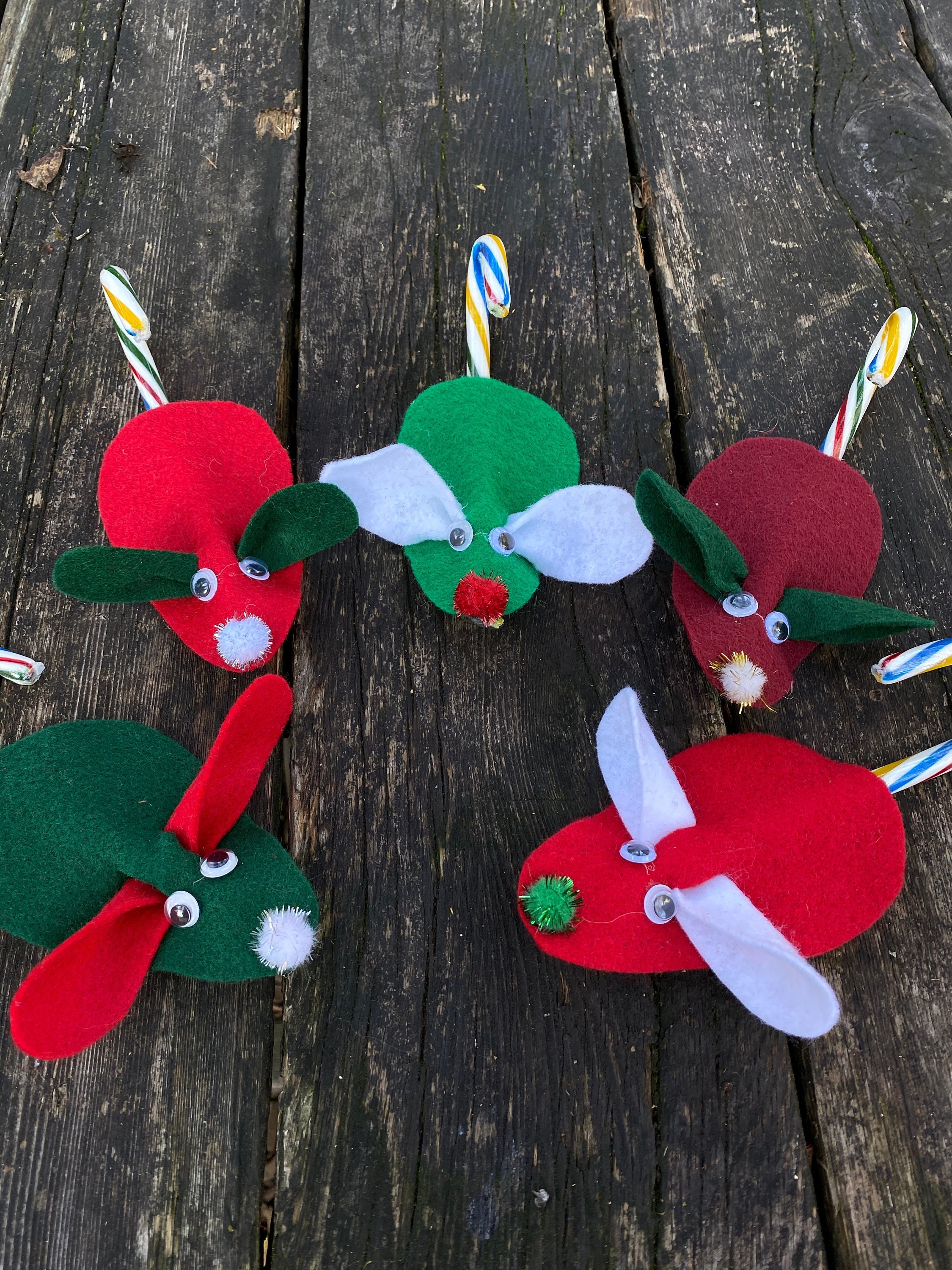 Candy Cane Felt Mice With Tails