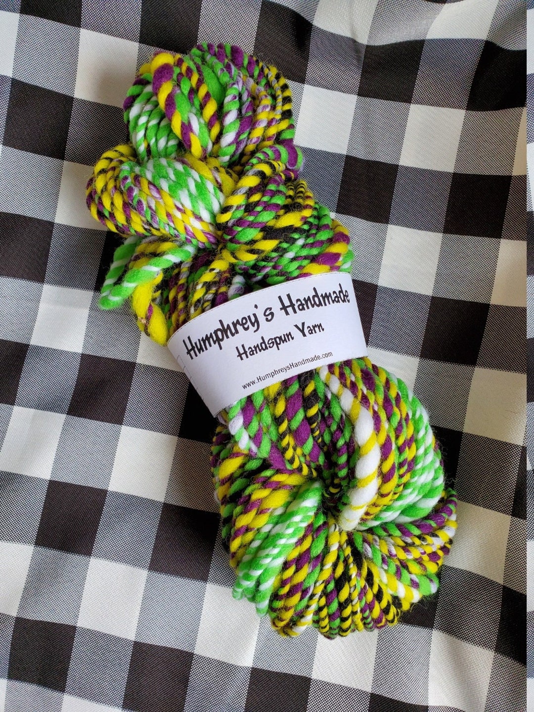 IT'S SHOWTIME Handspun Wool Art Yarn, 80 Yards #6 Super Bulky, Thick ...