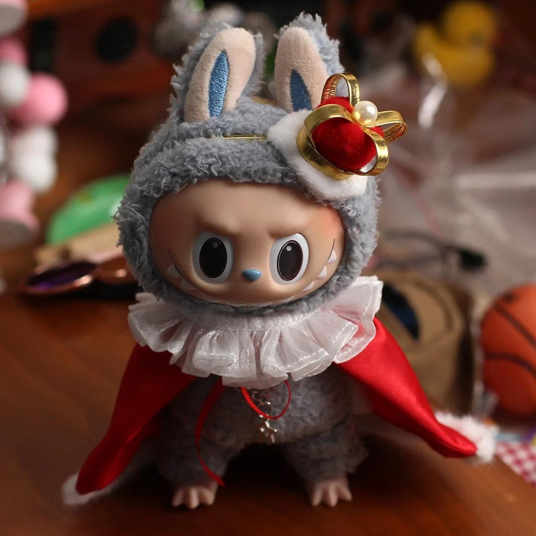Labubu Clothes King – Crown & Cape, Handmade - Etsy
