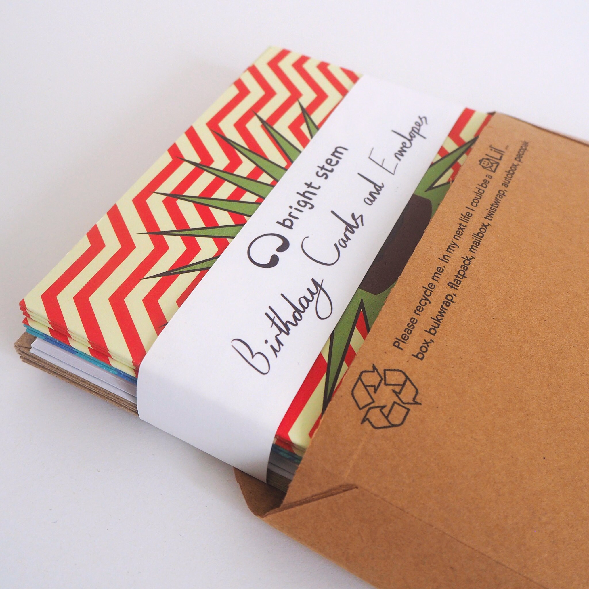 Bright Stem Birthday Cards and Envelopes 12 Multipack Vintage Style ...