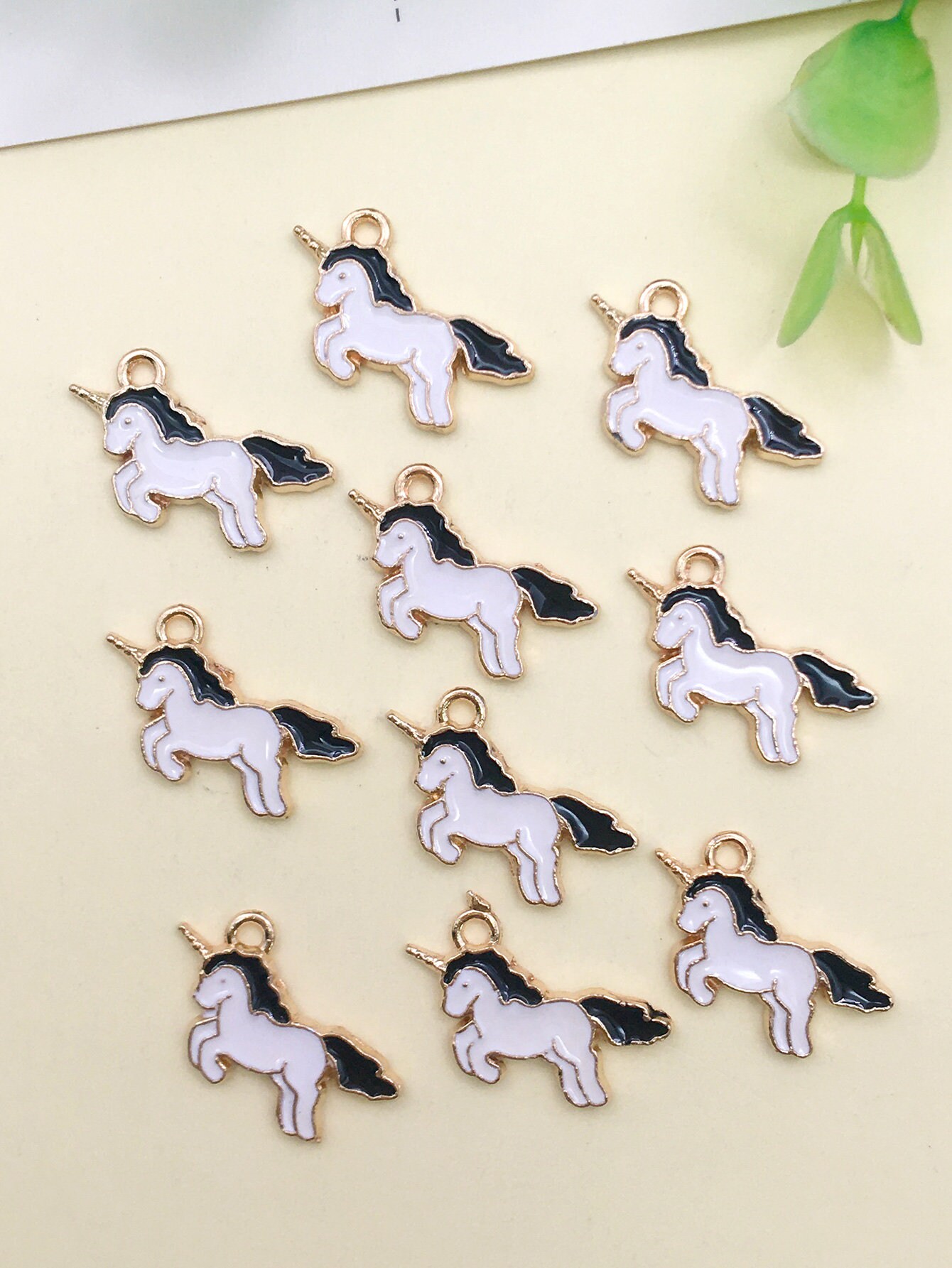 10/20/30pcs Enamel Unicorn Charms Plated Gold Cute Pegasus Pendant for ...
