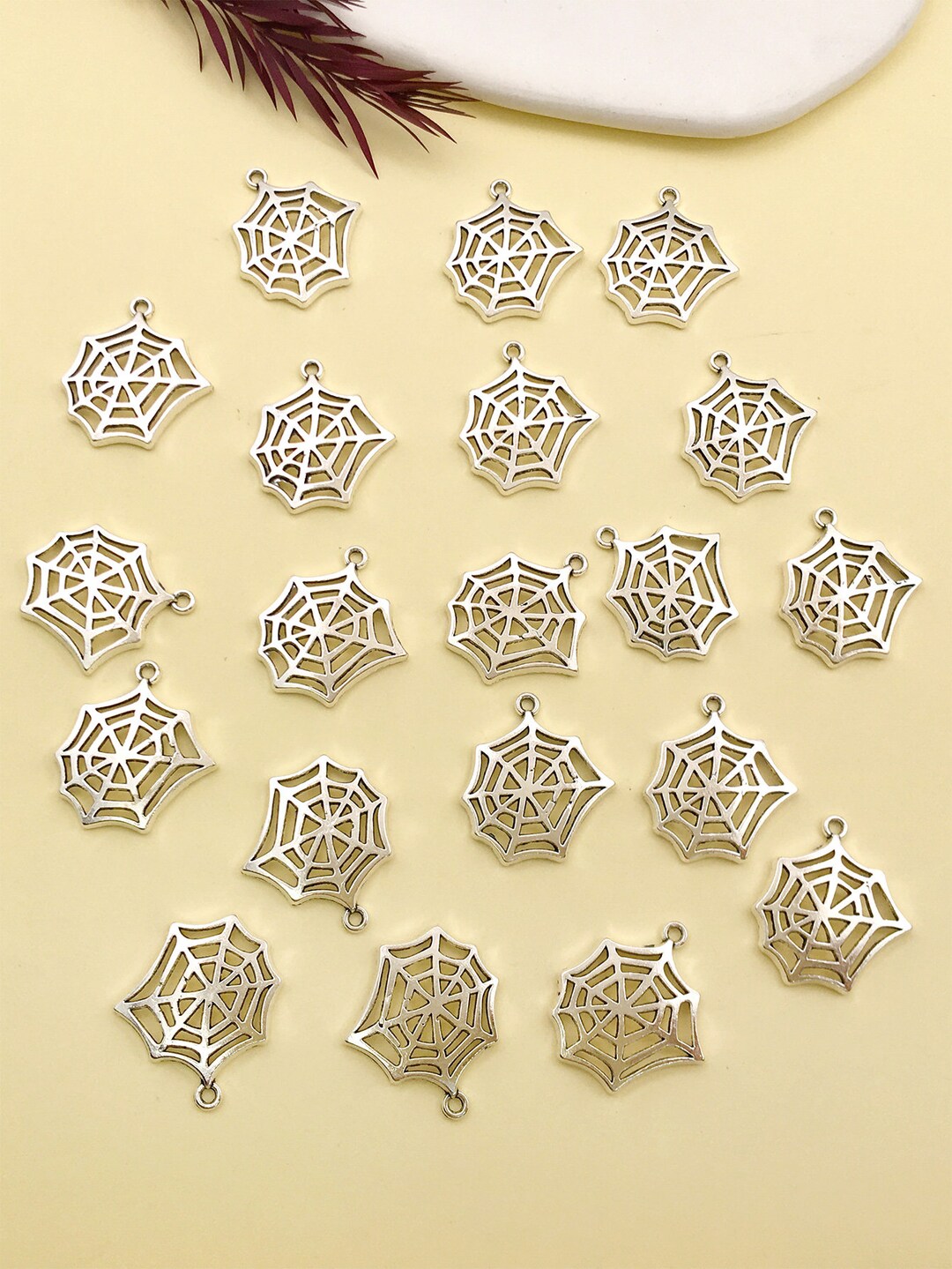 10/20/30pcs Antique Silver Spider Web Charm Halloween Pendant DIY ...