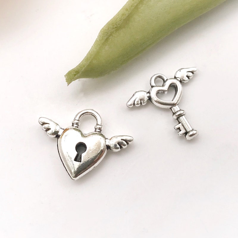 Heart Key Pendant - Etsy