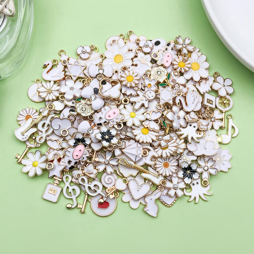 20/50/100pcs Random Mix Bulk Wholesale Lot Assorted Style Gold Enamel ...