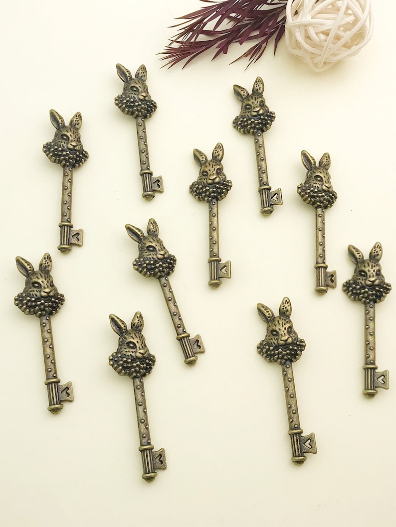 10pcs 16x51mm Antique Bronze Alice Rabbit Bunny Key Charm Pendant C8333 ...
