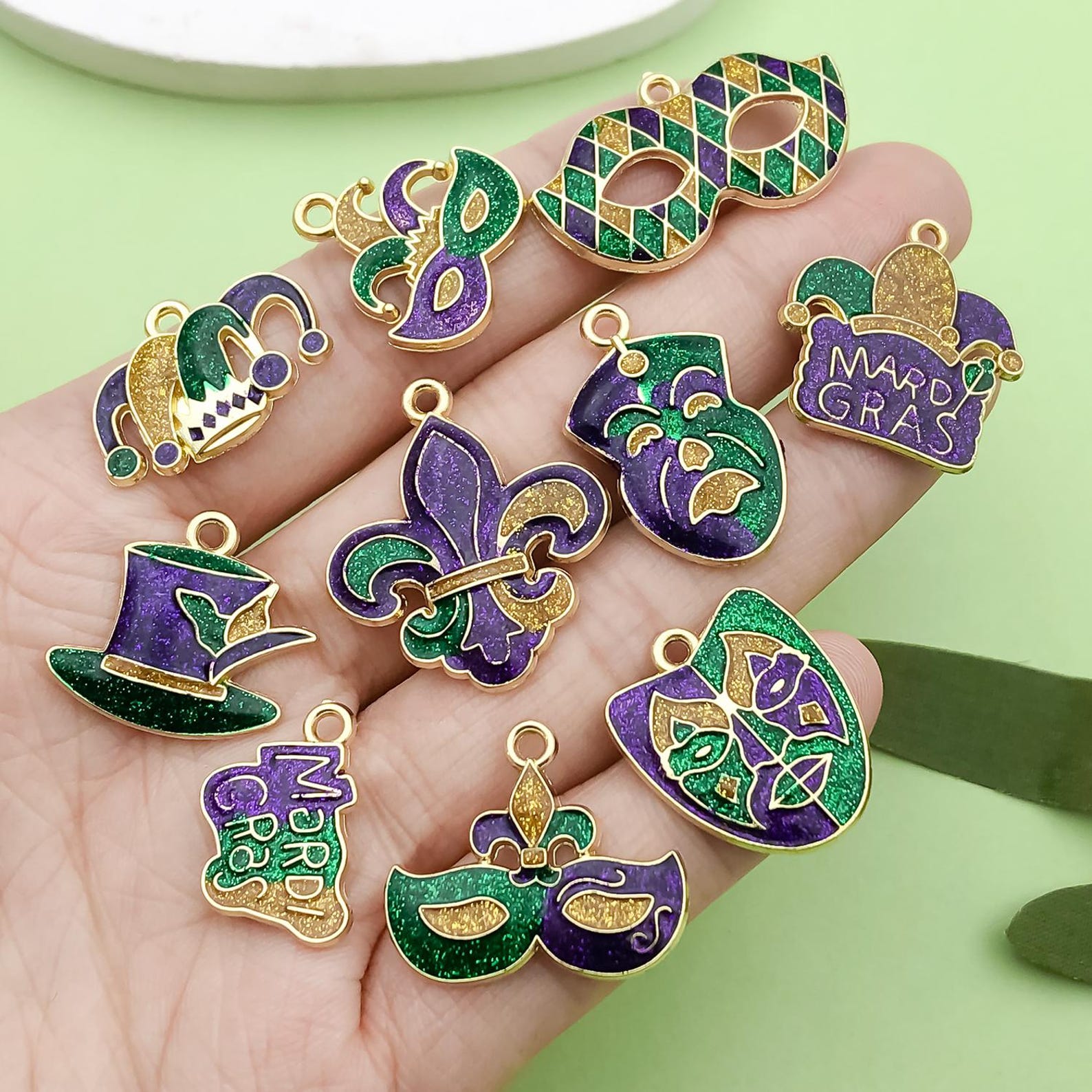 10pcs Mix Mardi Gras Charms Carnival Mask Crown Jester Enamel Pendants ...